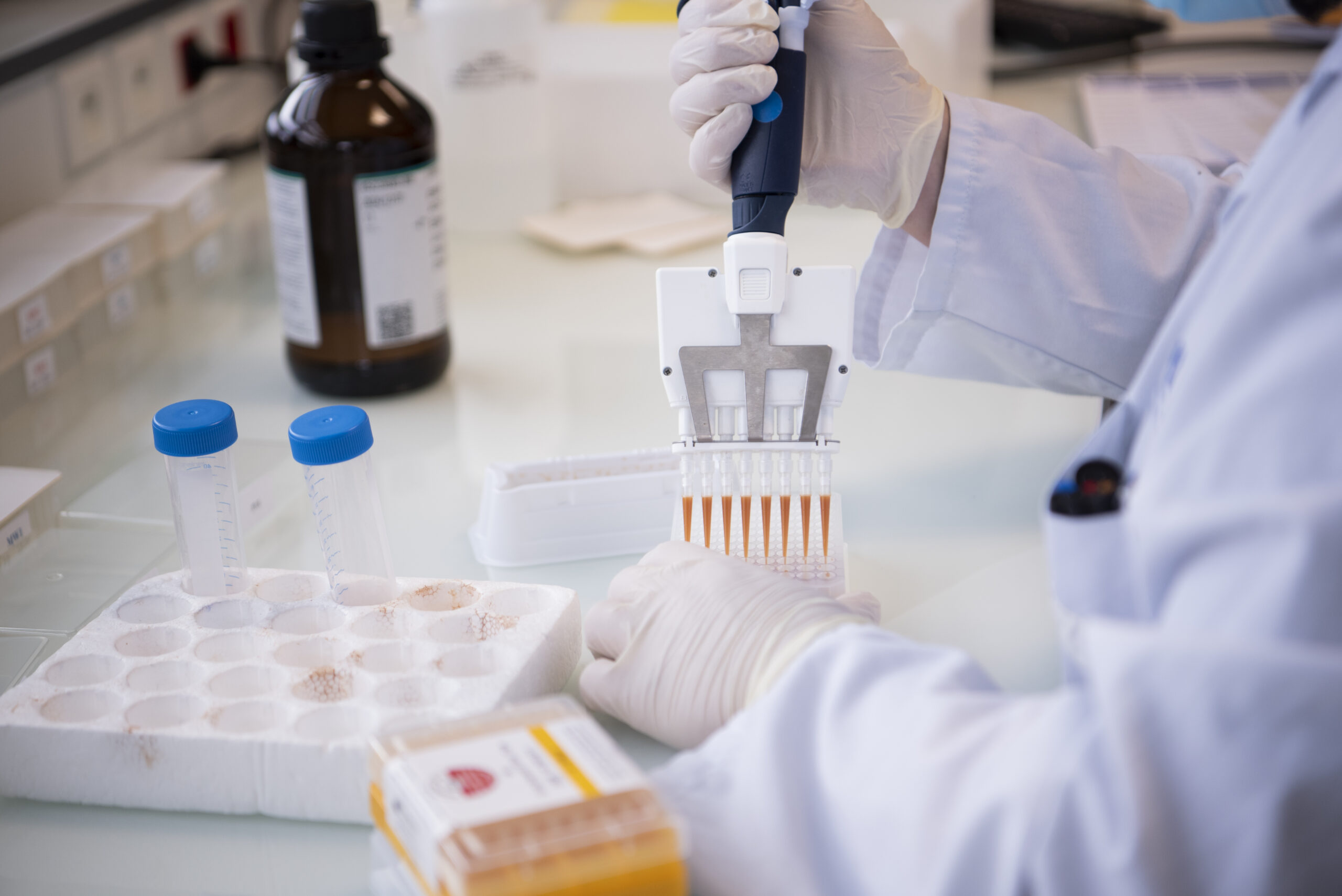 Découvrez le Centre de Prélèvements du laboratoire du CHU Lille